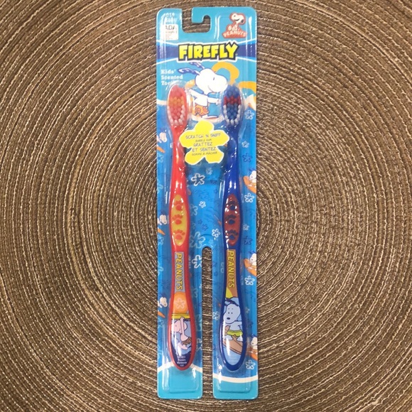 Peanuts | Bath, Skin & Hair | Peanuts Snoopy Surfing Toothbrush Set ...